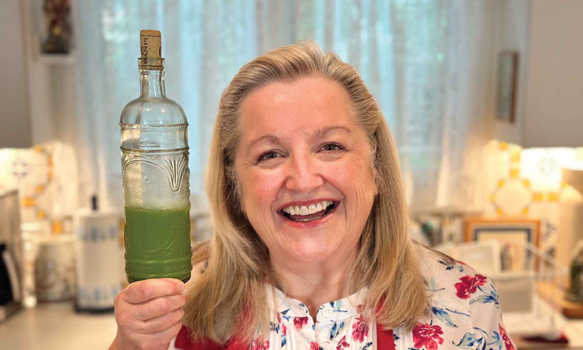 How to Make Fresh Green Herbal Oils - Mary's Nest